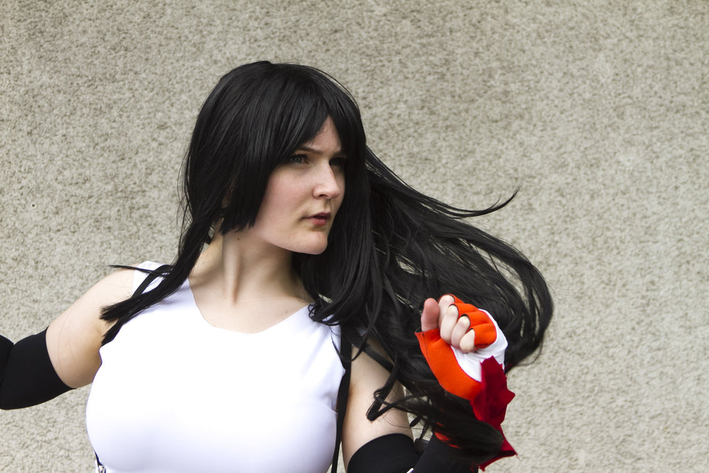 Show Us Your Moves: Jen Cosplays Tifa from Final Fantasy VII!
